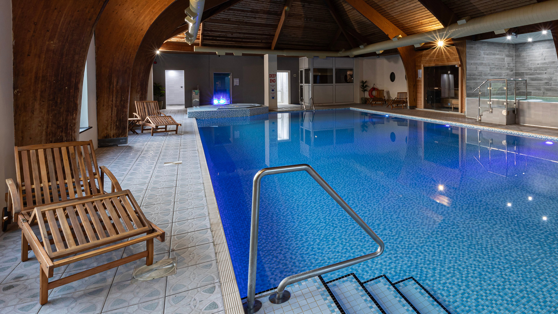Hotels with Swimming Pools Lake District | Lake District Castle Inn